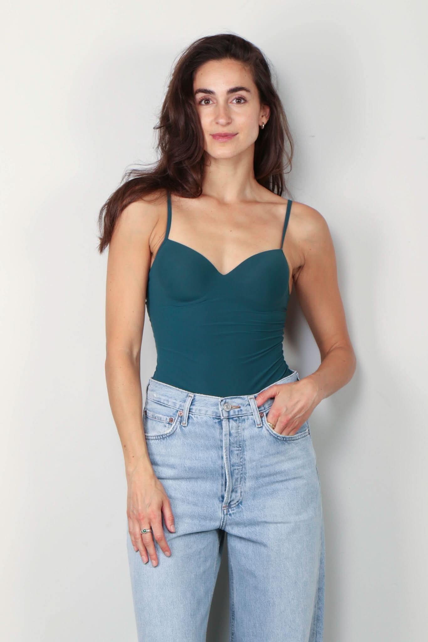 Shop Hanro - top - Allure Padded Bra - dark taupe - BYLOTTE