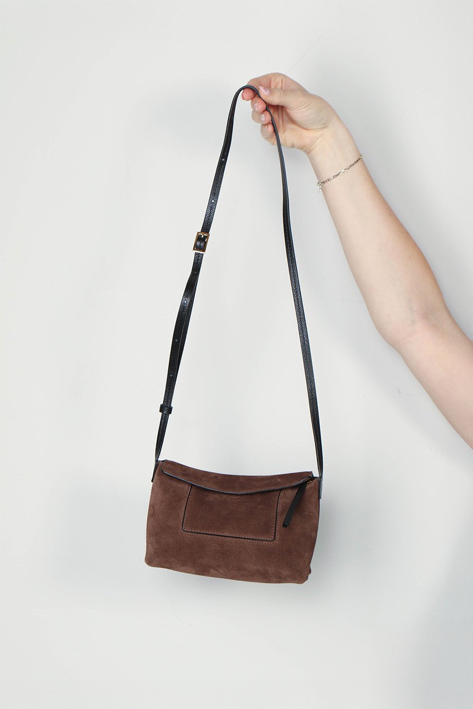 Shop Wandler - Tas - Penelope Slouch Mini - Palissander Suede - BYLOTTE